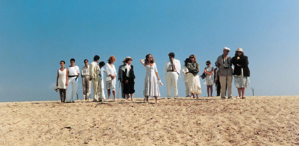 Theo Angelopoulos Movies, Explained - The Cinemaholic